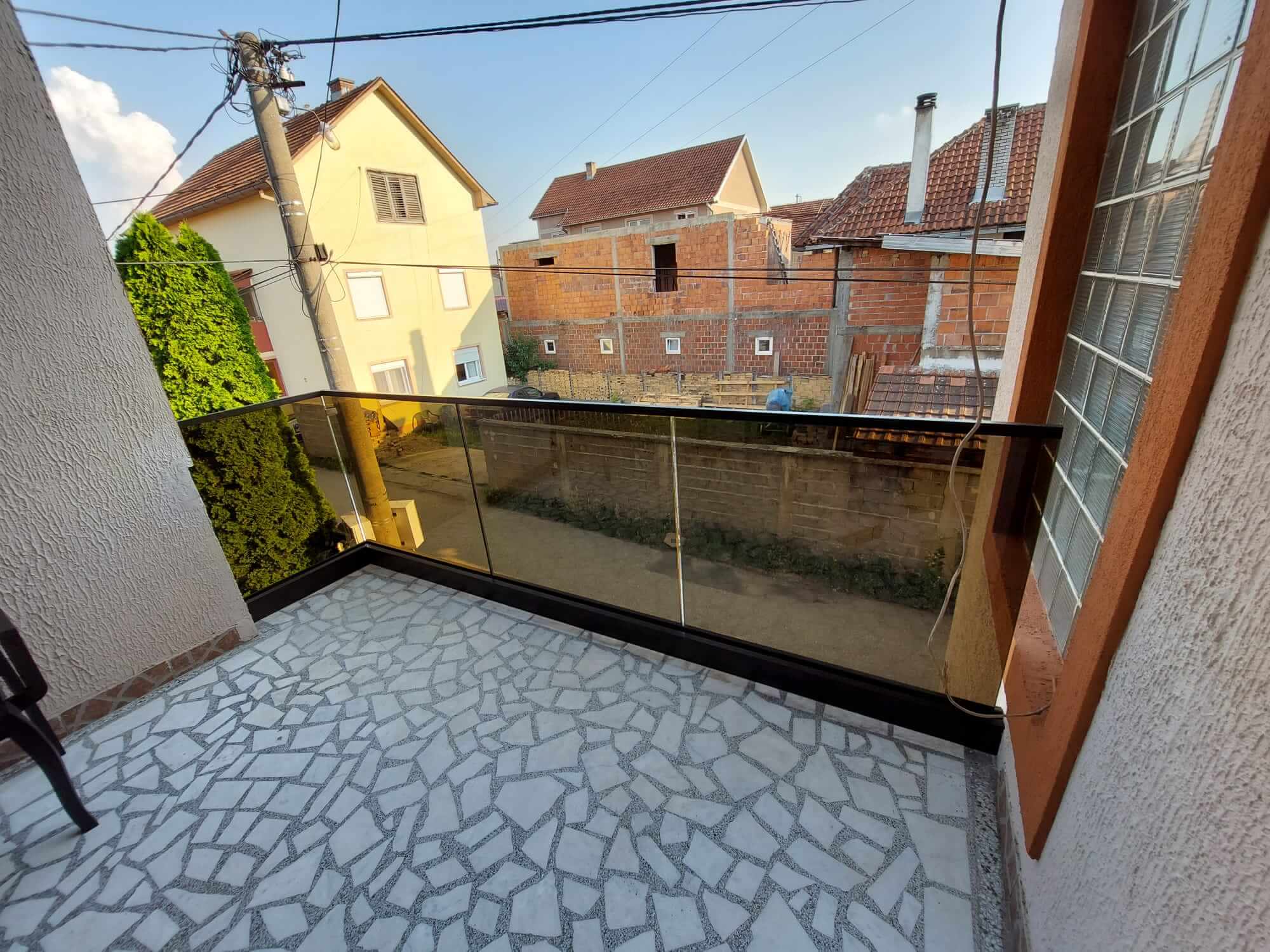 Izrada staklenih ograda | Milić Glass
